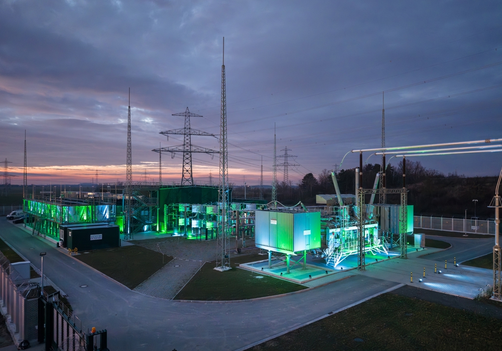 Mehrum: TenneT nimmt weltweit erste E-STATCOM-Anlage in Betrieb ...