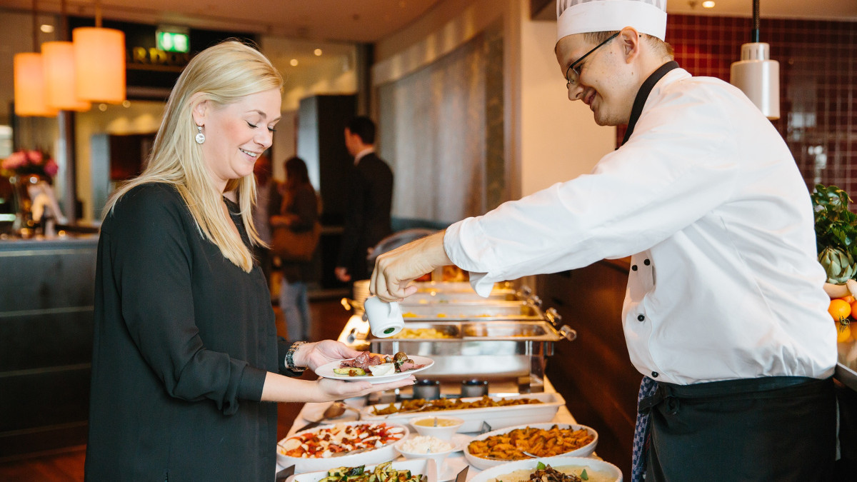Neues Mittagsbuffet im Restaurant Chardonnay | regionalHeute.de
