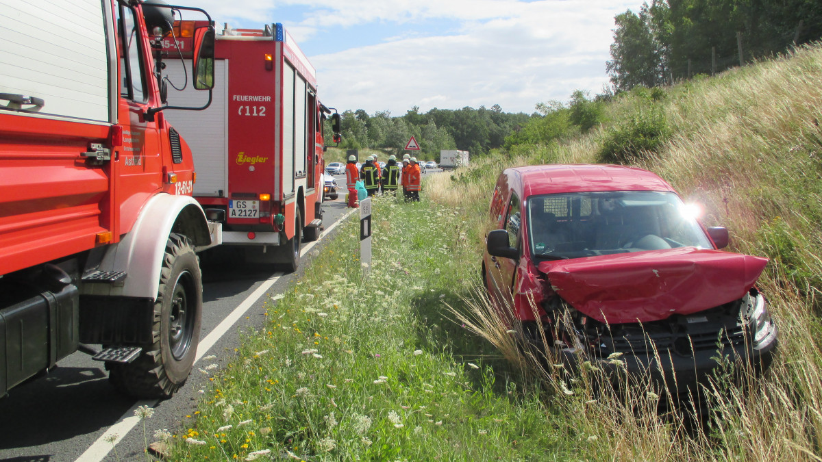 Vier Verletzte bei Unfall auf der B82 | regionalHeute.de