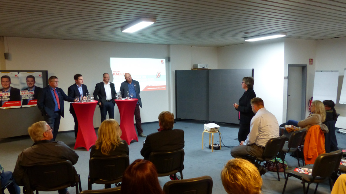 Raulf diskutierte über Ausbildung: „Augen auf bei der Berufswahl ...