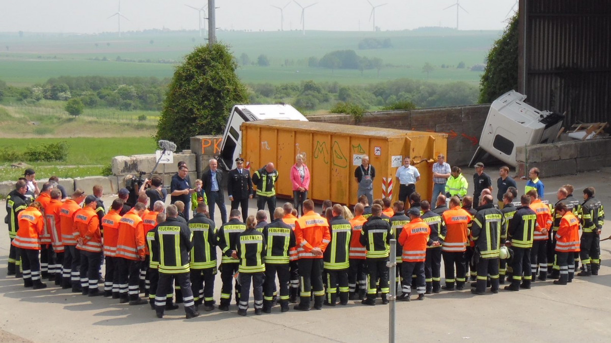 Feuerwehrzusammenarbeit über die Kreisgrenzen hinaus | regionalHeute.de