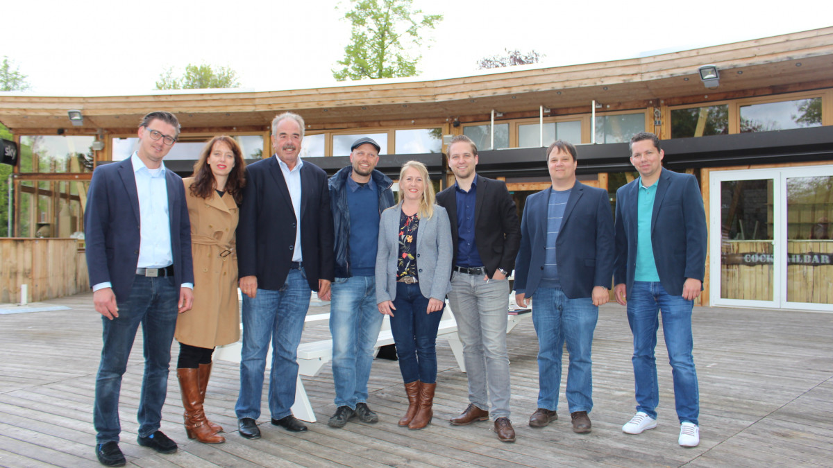 Strandwolf heißt jetzt KOMM Beach Club und öffnet am 17. Mai ...