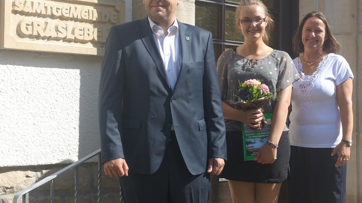 Plötzlich AZUBI: Milita Jawni startet im Rathaus Grasleben ...