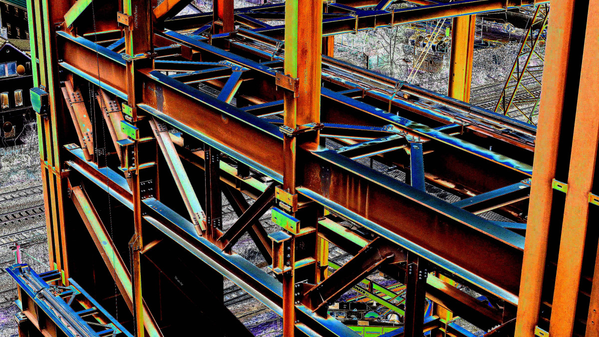 "Industrial Pictures": Jennifer Kampani stellt in der Brücke aus ...