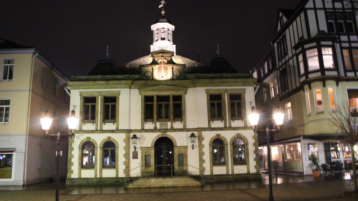 Was passiert mit dem alten Rathaus am Marktplatz? | regionalHeute.de