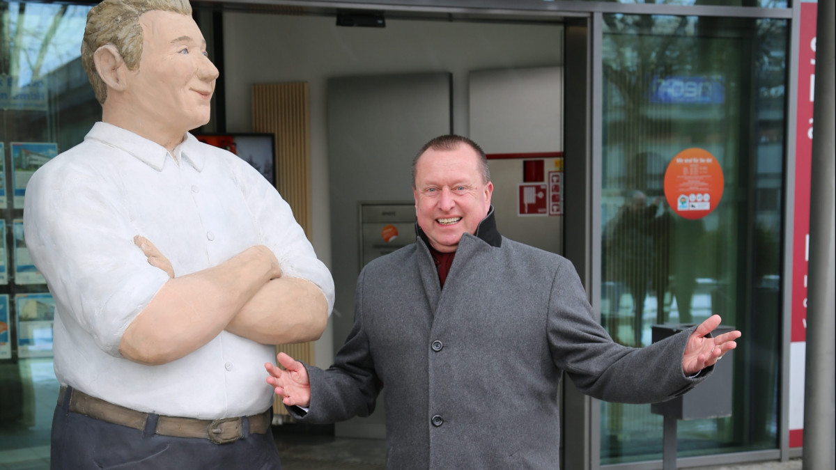 Ein neues Schwergewicht für Salzgitter-Lebenstedt | regionalHeute.de