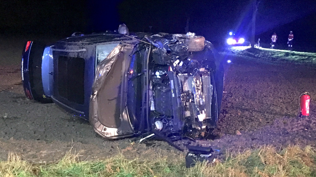 Drei Verletzte: Heftiger Crash zwischen Sickte und Salzdahlum | regionalHeute.de