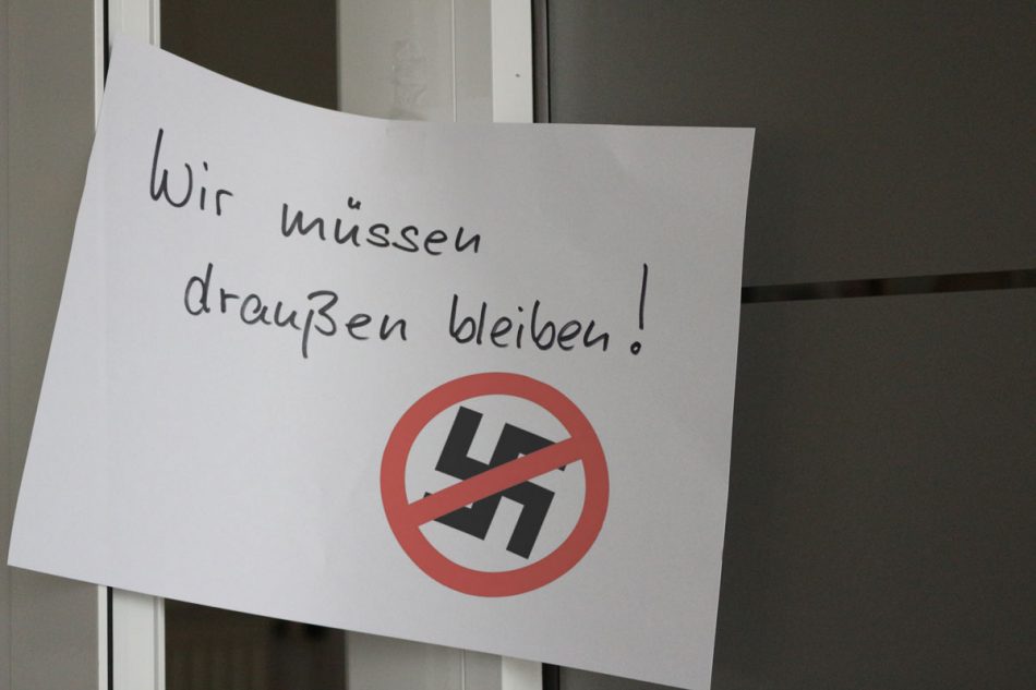 Verwaltung kann kein Hausverbot an Rechtsextreme erteilen ...