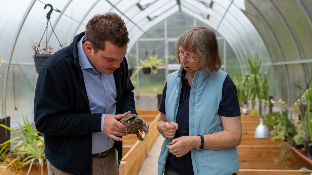 Landtagsabgeordneter Raulfs besucht Artenschutzzentrum Leiferde ...