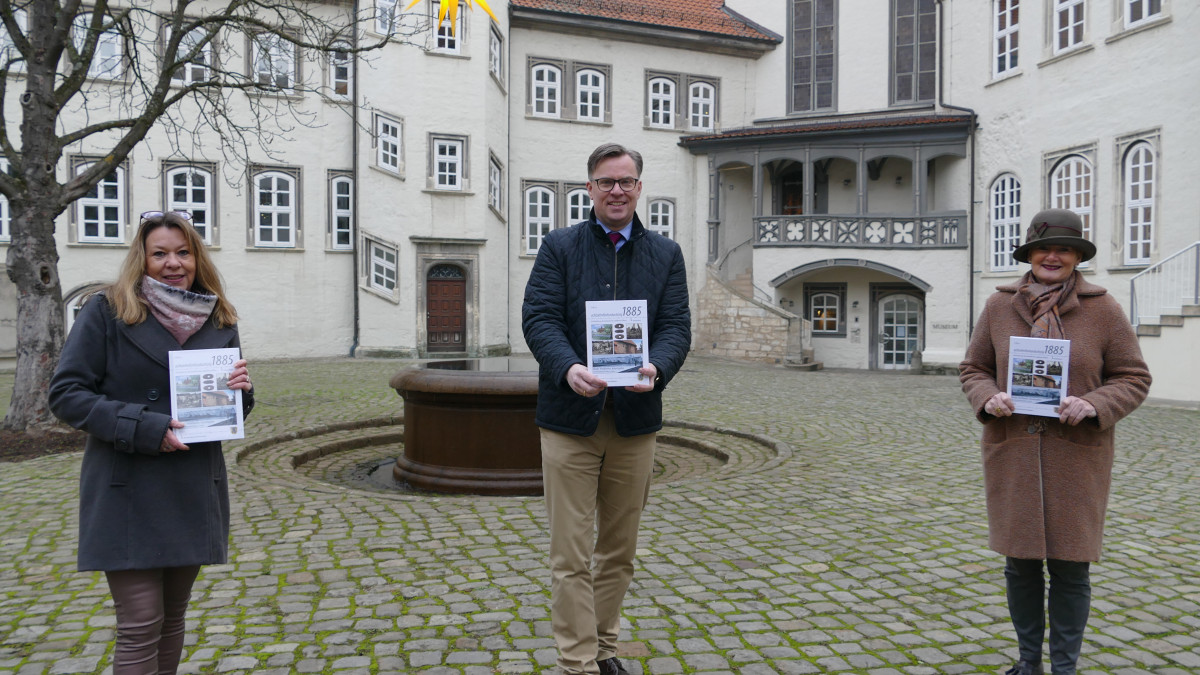 Der neue Kreiskalender zeigt sich mit neuem Namen und im neuen Gewand | regionalHeute.de