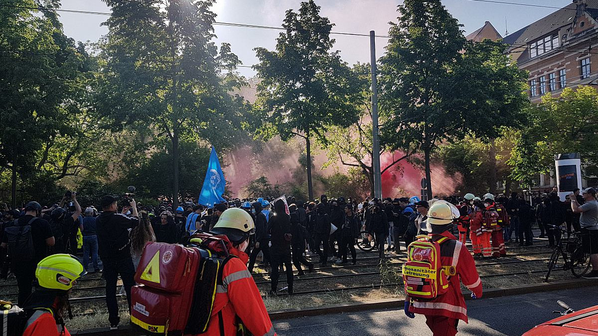 Leipzig beginnt Aufarbeitung von "Tag X"-Demonstration | regionalHeute.de