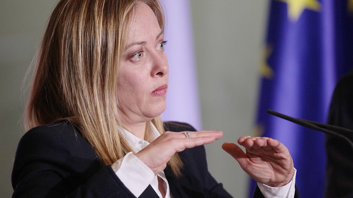 EVP-Chef Weber für Kooperation mit Meloni | regionalHeute.de