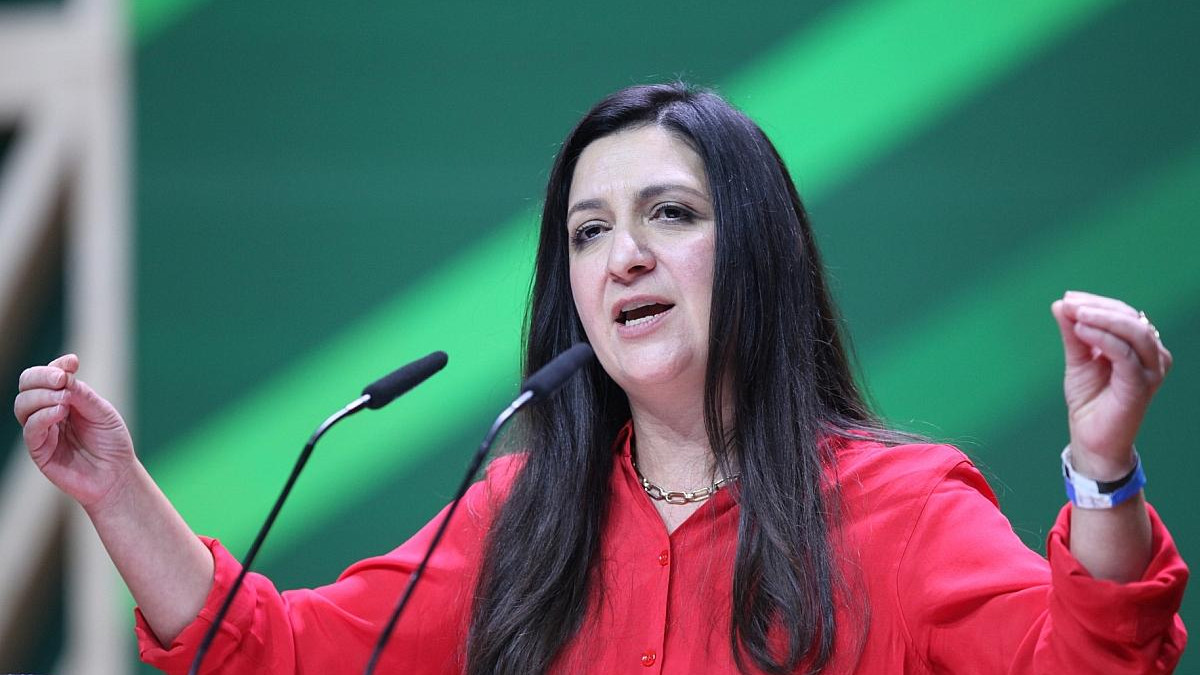 Pegah Edalatian soll Politische Geschäftsführerin der Grünen werden ...