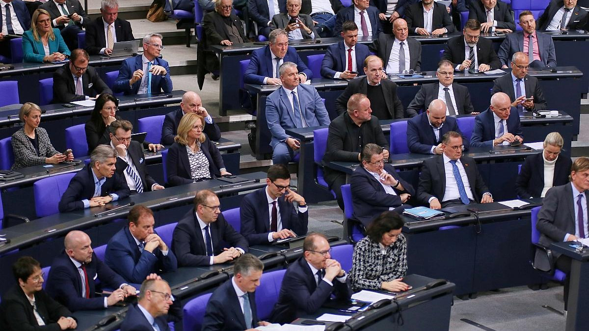 Union bringt mit AfD-Stimmen Antrag zur Migration durch | regionalHeute.de