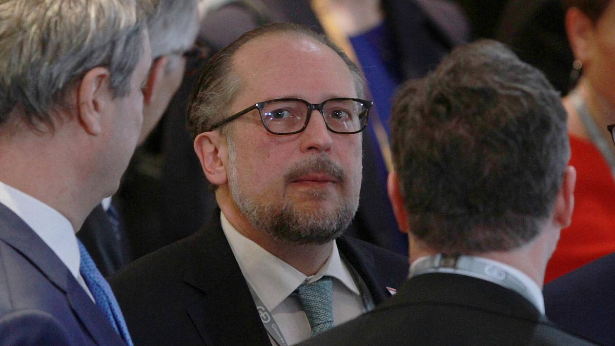 Schallenberg wird Interimskanzler in Österreich | regionalHeute.de