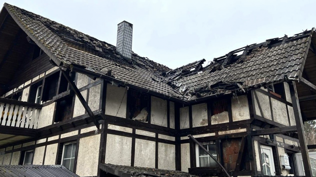 LK Gifhorn: Nach Dachstuhlbrand - Spendenaktion für Familien | regionalHeute.de