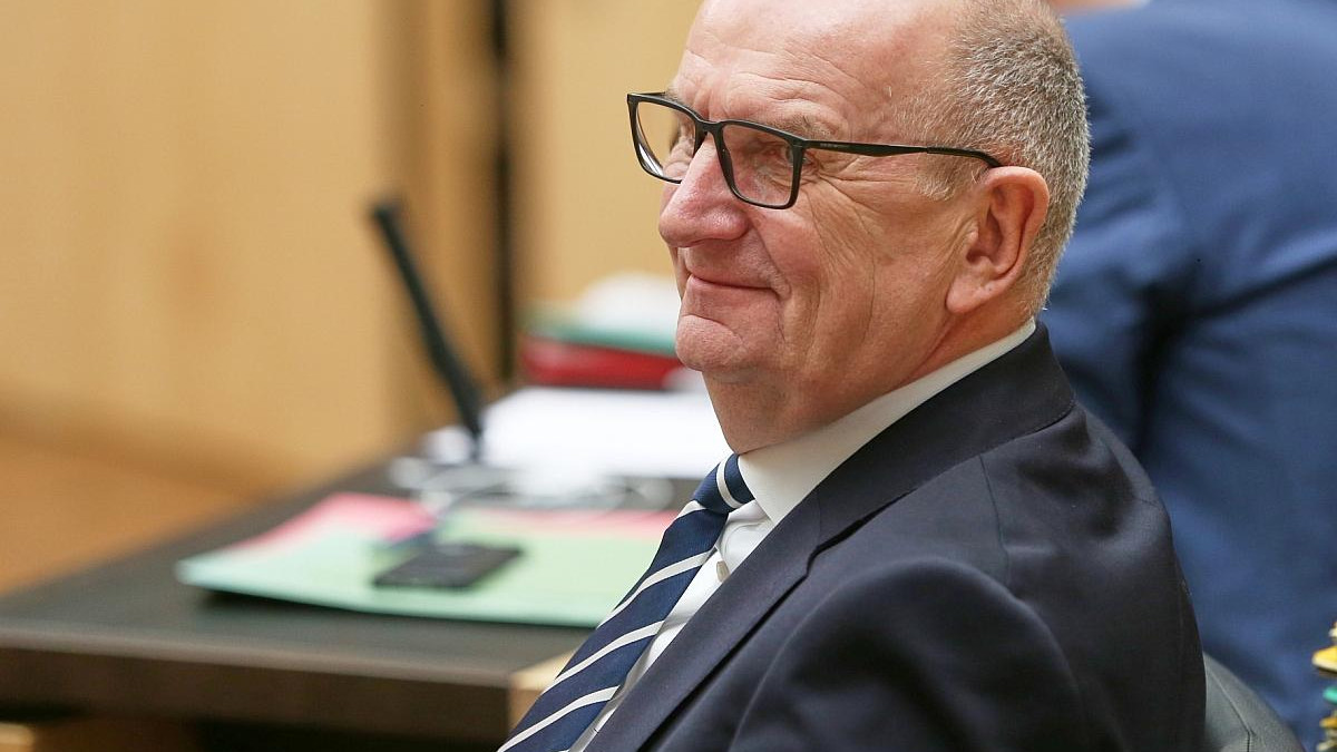 Brandenburger SPD nominiert Woidke erneut als Landesvorsitzenden ...
