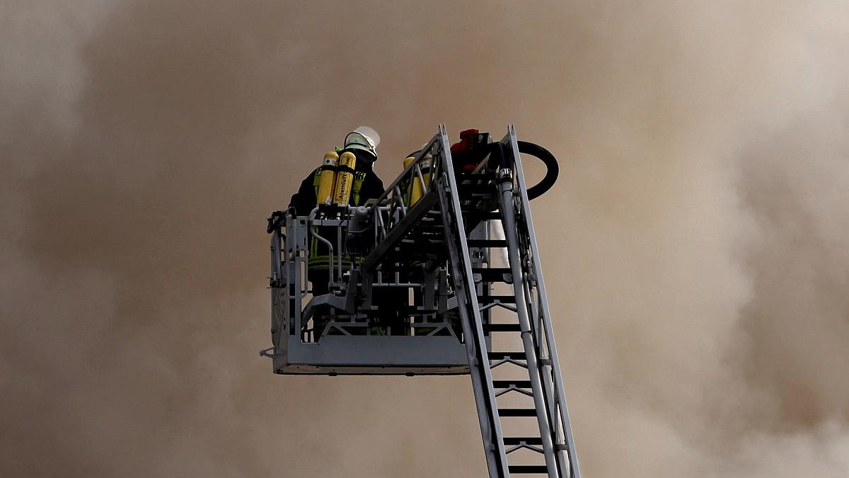 Drei Gebäude in Emmerke durch Brand zerstört | regionalHeute.de