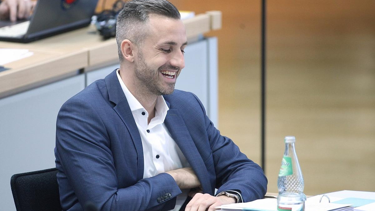 Paukenschlag in Sachsen-Anhalt: Infratest sieht AfD bei 39 Prozent ...