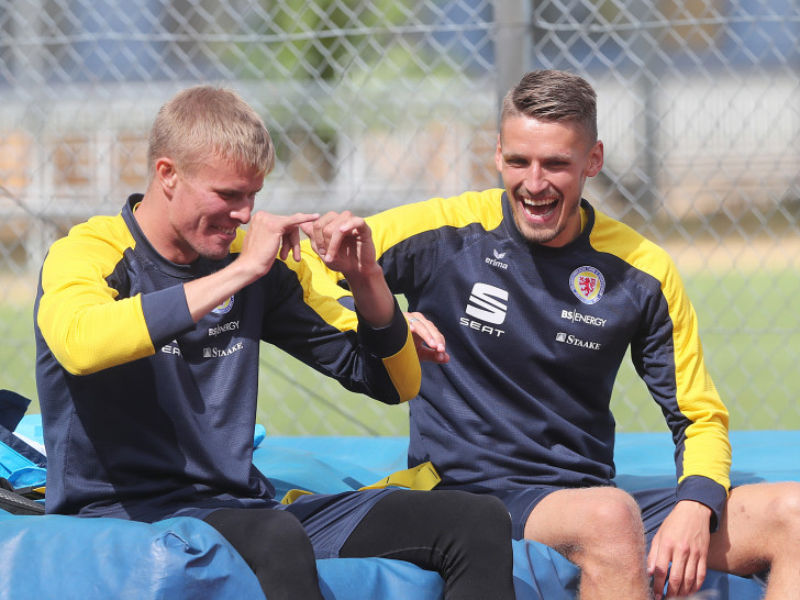 NFV-Pokal: Gustav Valsvik öffnet das Tor ins Viertelfinale ...
