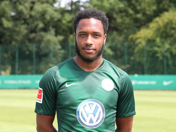 VfL Wolfsburg: Kaylen Hinds bleibt dem Training weiterhin fern ...