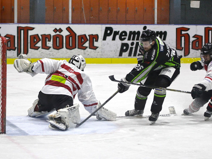 Meisterrunde: Icefighters ohne Tore in Sande, Schützenfest gegen Bremen ...